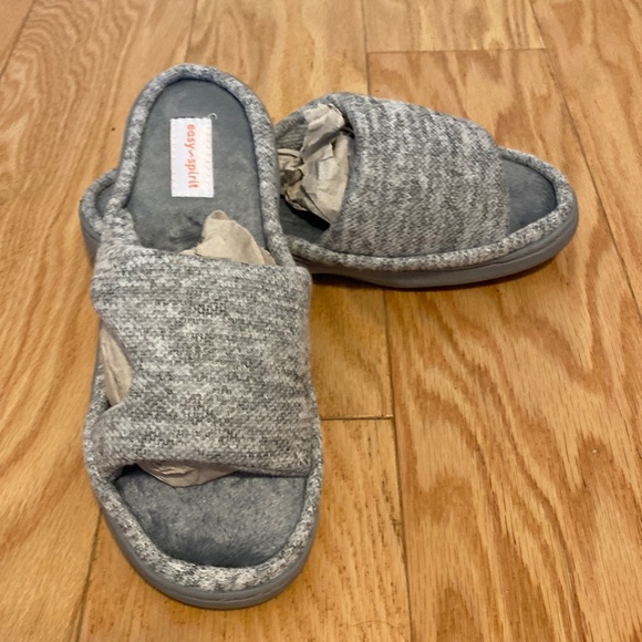 Easy Spirit | Shoes | Easy Spirit Slippers | Poshmark